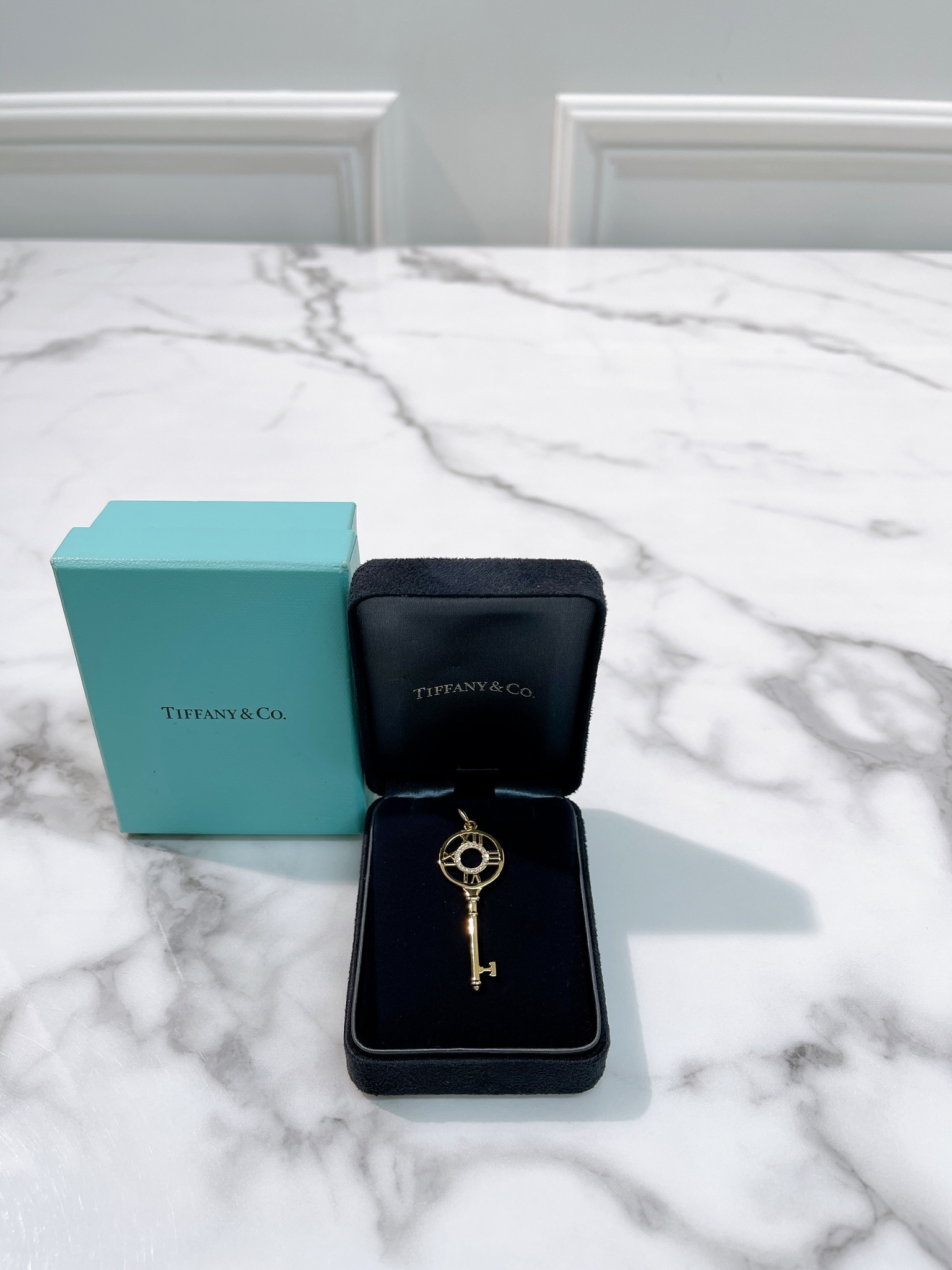 TIFFANY ATLAS KEY - Ahli