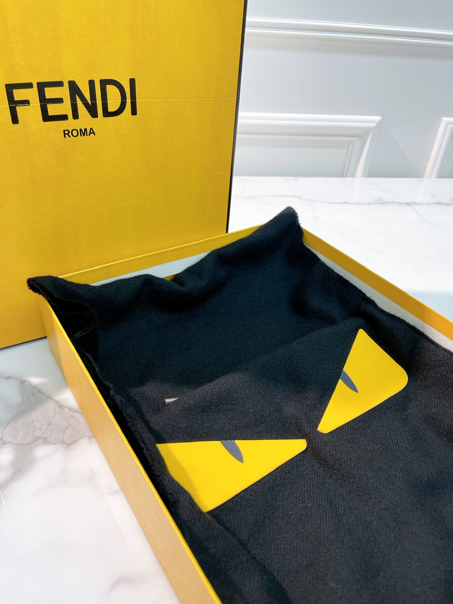 FENDI SCARF - AHLi - Melbourne Second-Hand Luxury