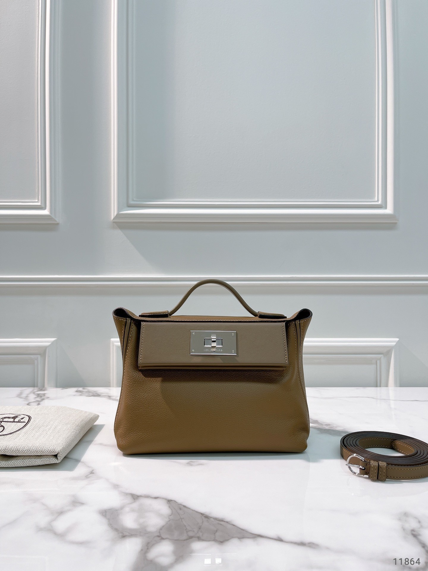 HERMES MINI 2424 - AHLi - Melbourne Second-Hand Luxury