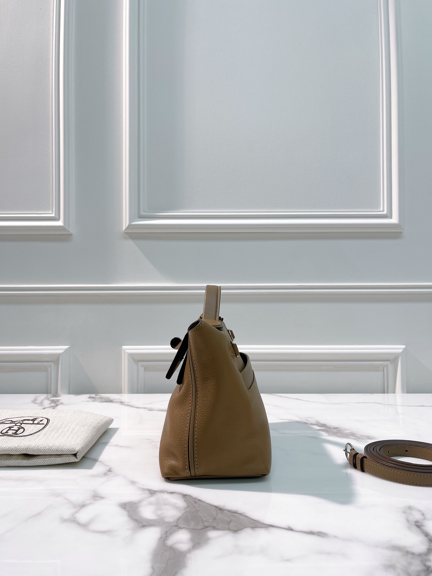 HERMES MINI 2424 - AHLi - Melbourne Second-Hand Luxury