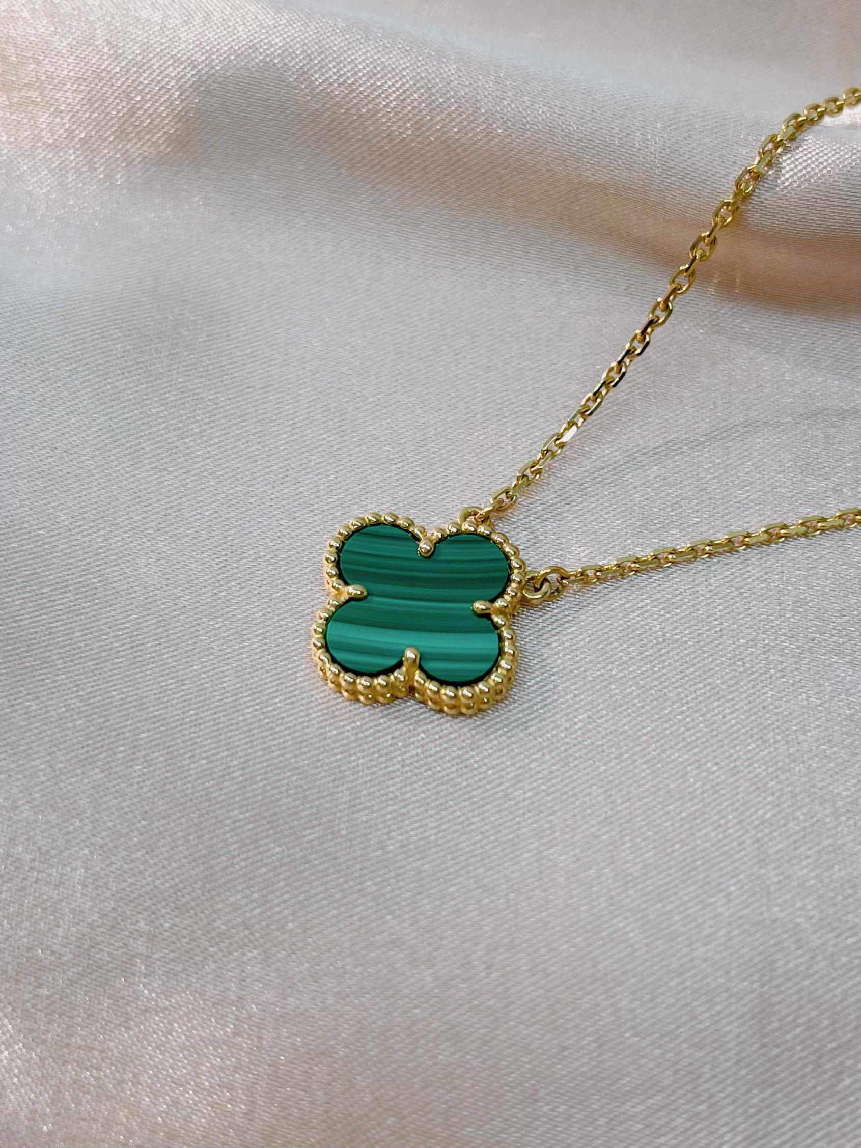 VAN CLEEF & ARPELS VINTAGE ALHAMBRA - AHLi - Melbourne Second-Hand Luxury