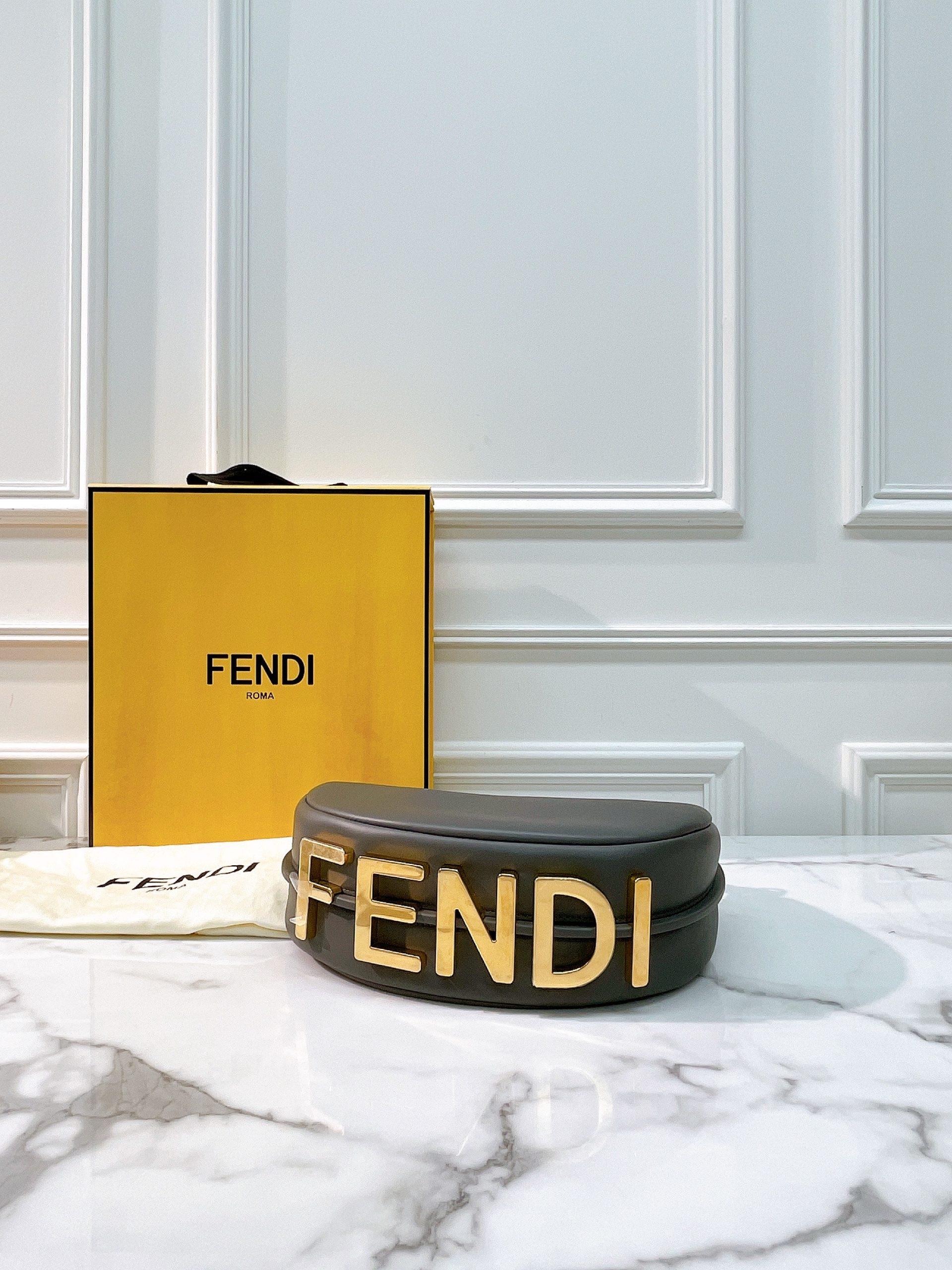 FENDI GRAPHY - Ahli