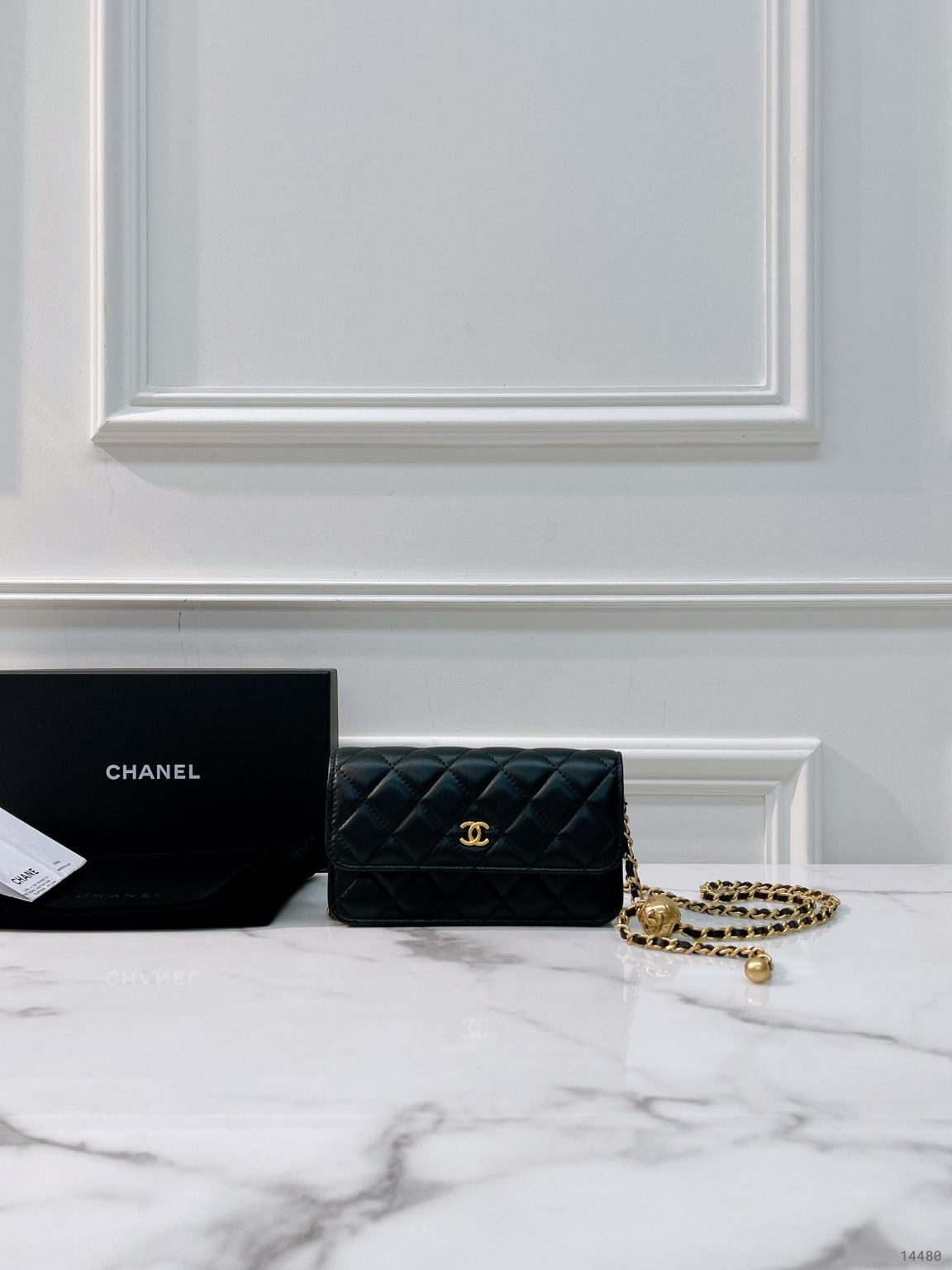 CHANEL MINI WALLET ON CHAIN - Ahli