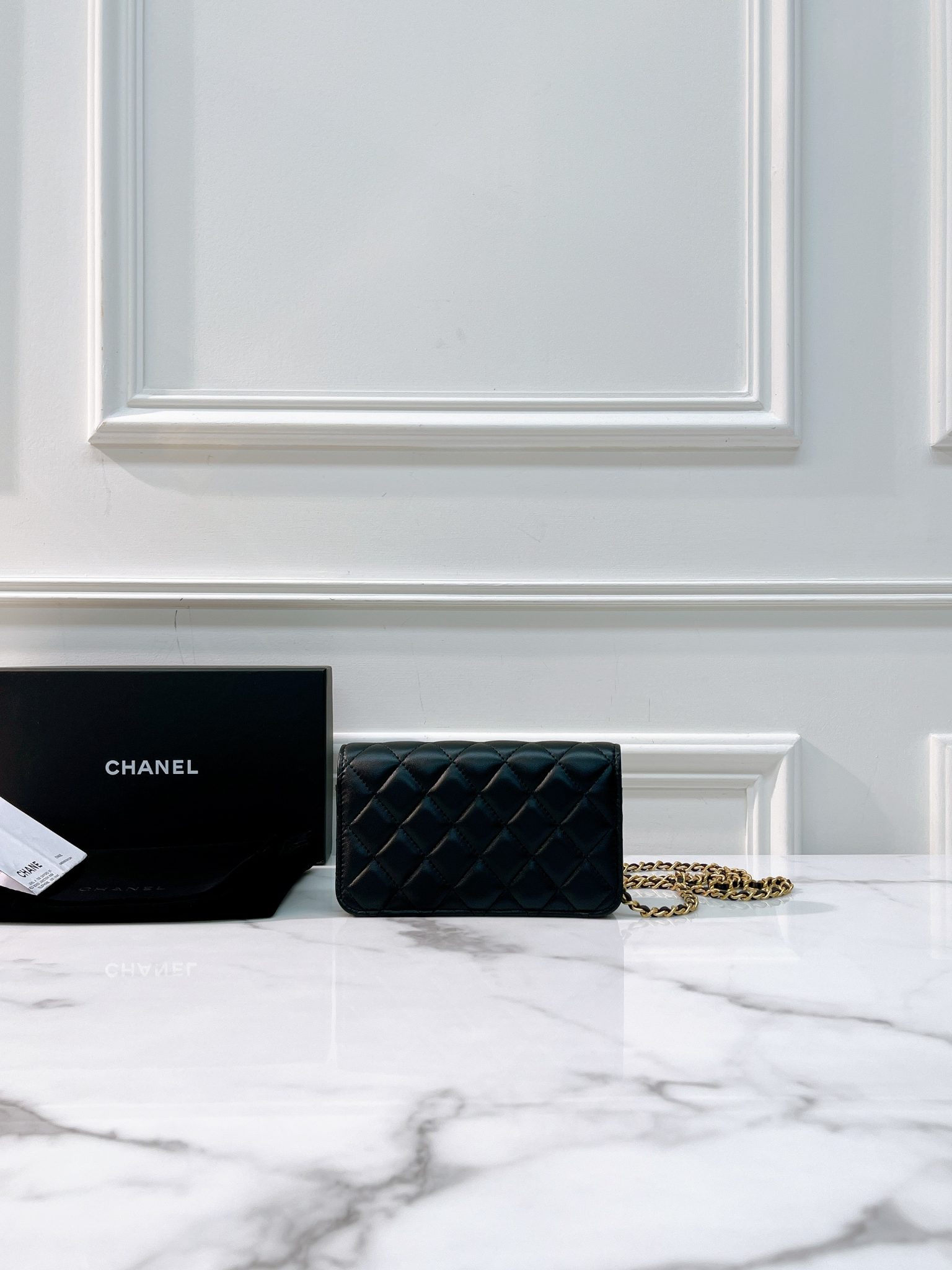 CHANEL MINI WALLET ON CHAIN - Ahli