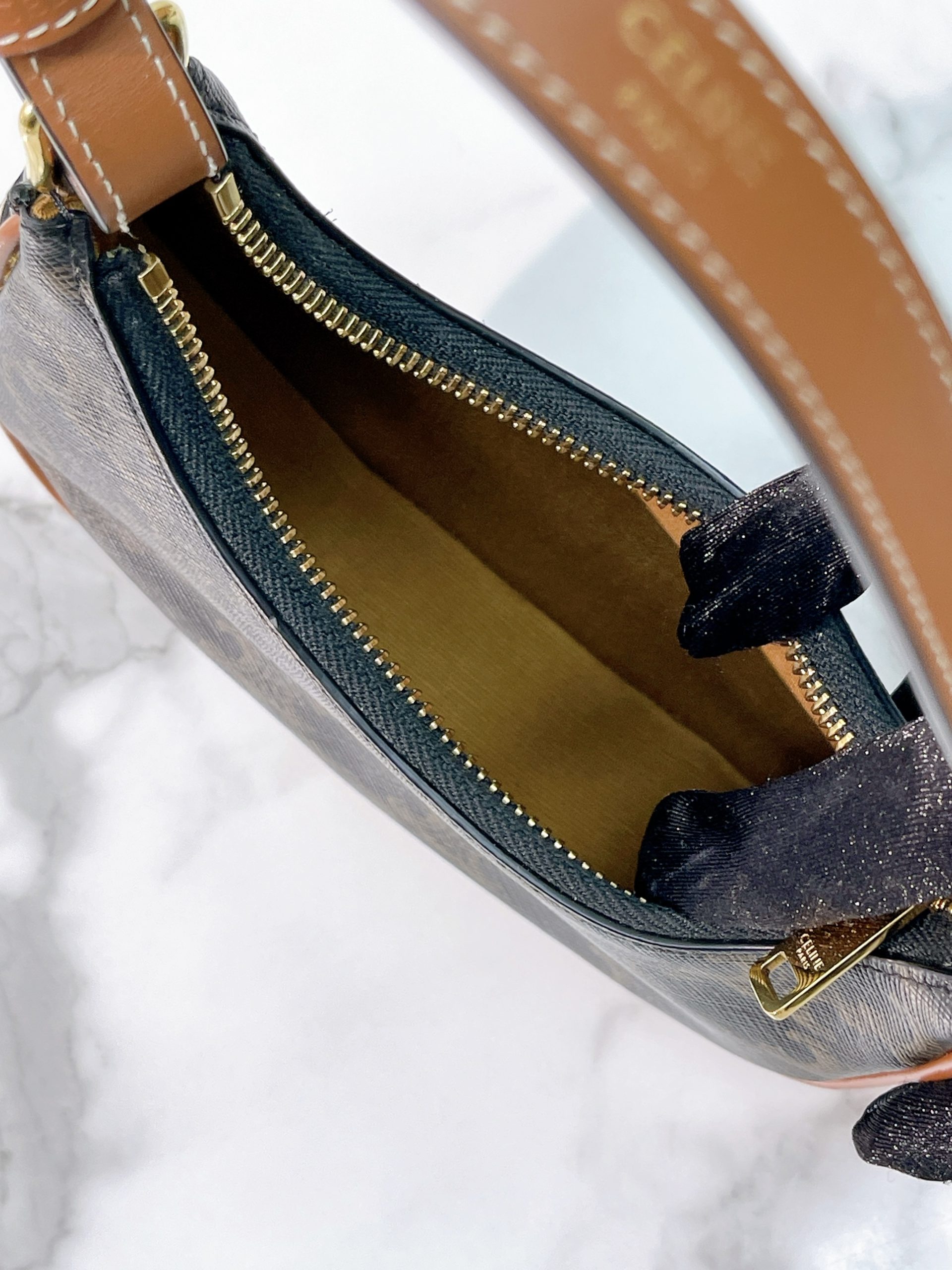 CELINE MINI AVA - AHLi - Melbourne Second-Hand Luxury