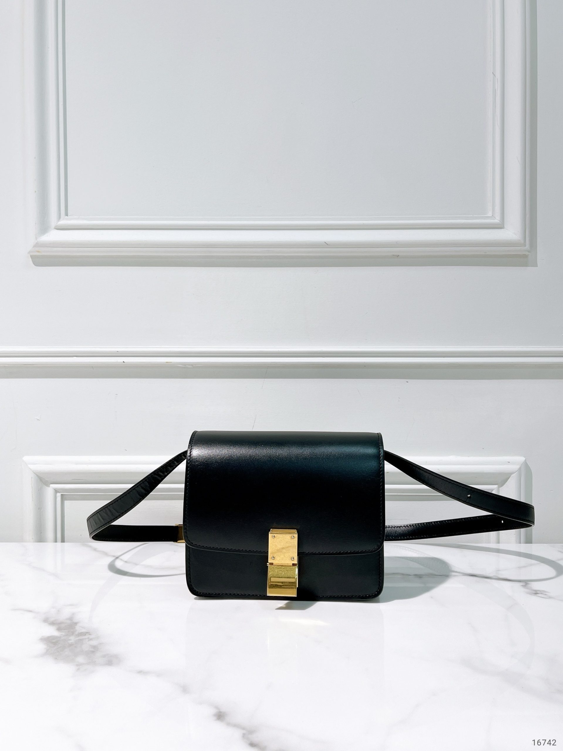 CELINE MINI BOX, Black/Gold - Ahli