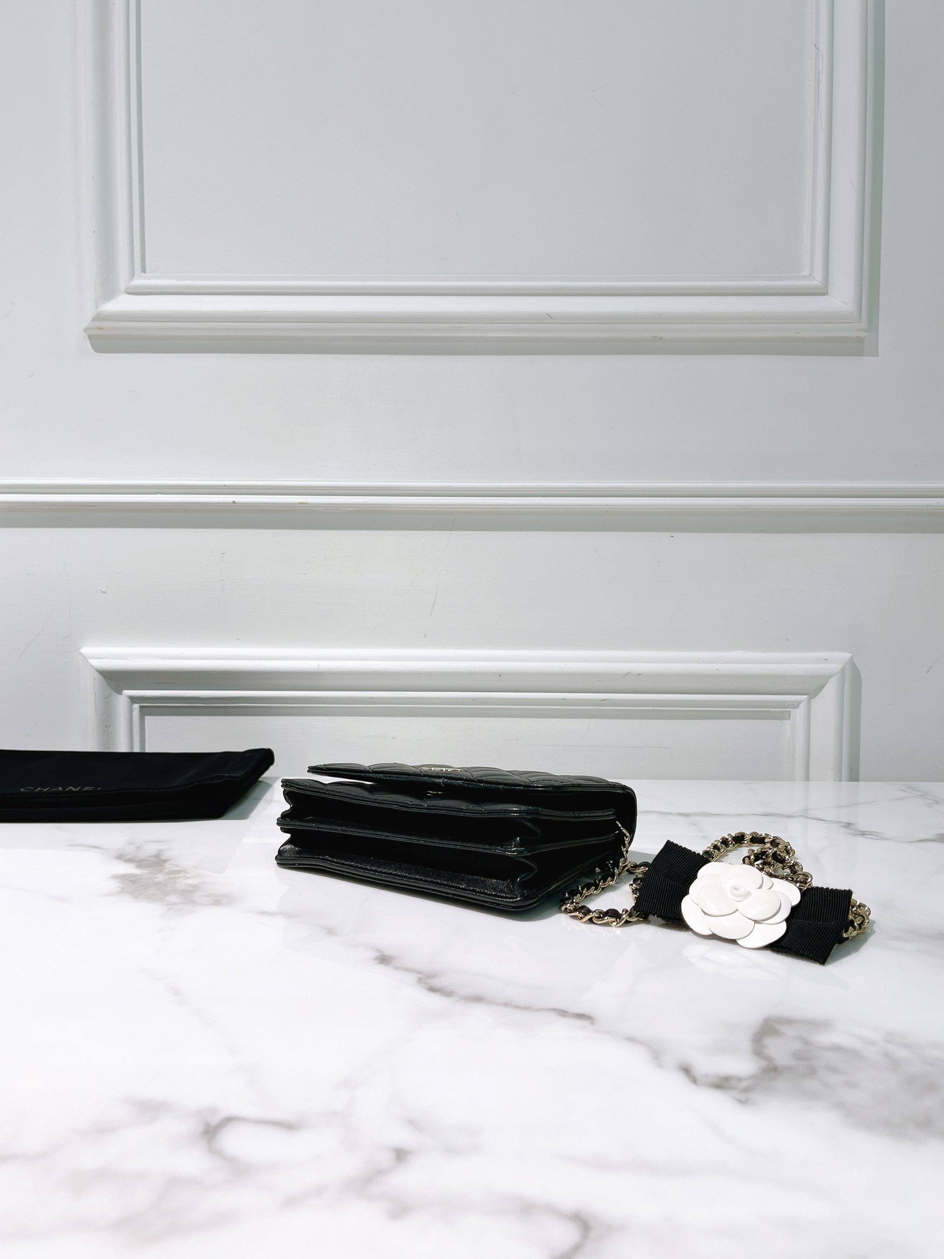 CHANEL MINI WOC, Black/Gold - AHLi - Melbourne Second-Hand Luxury