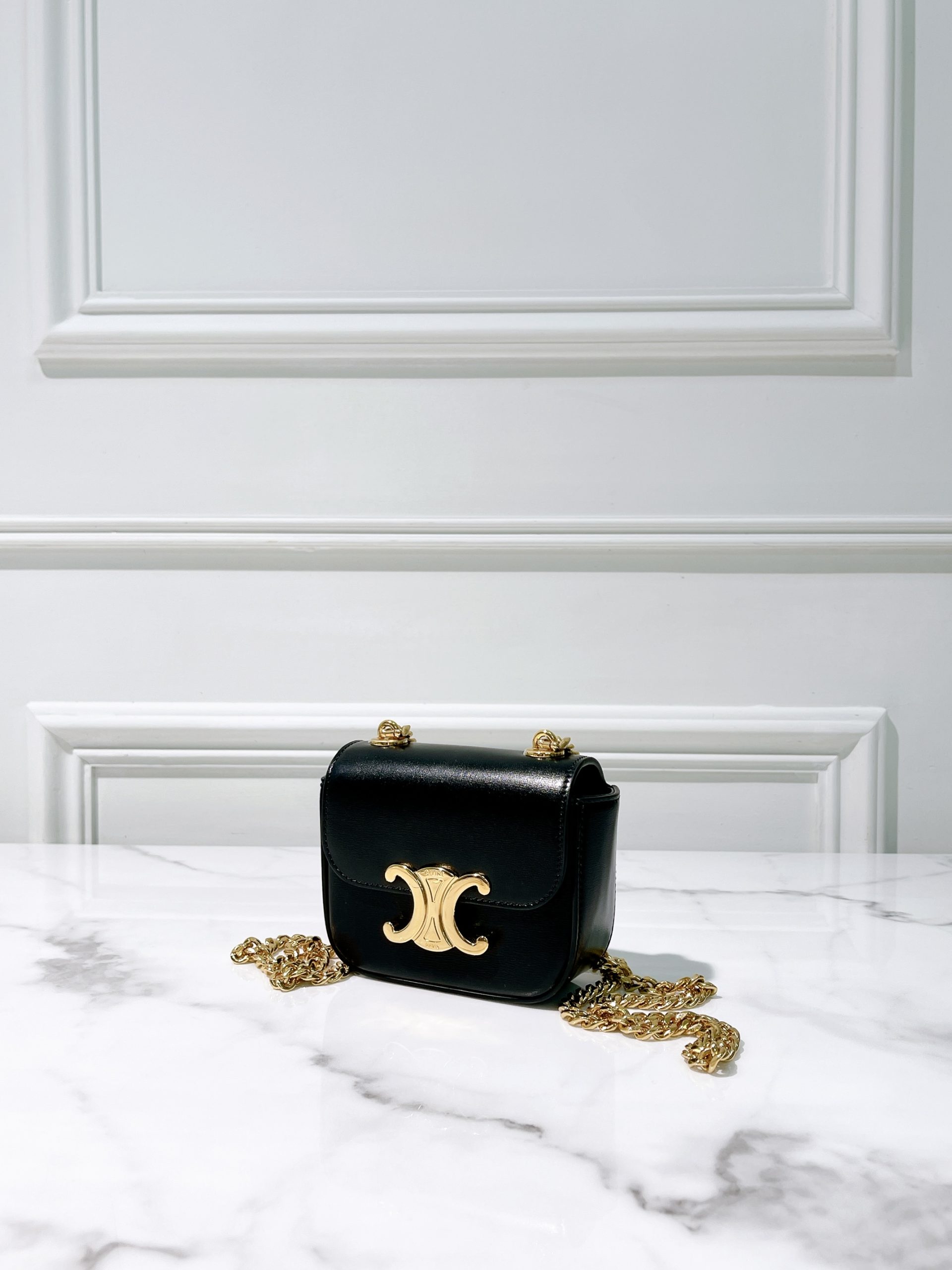CELINE MINI CHAIN CLAUDE, Black/Gold - AHLi - Melbourne Second-Hand Luxury