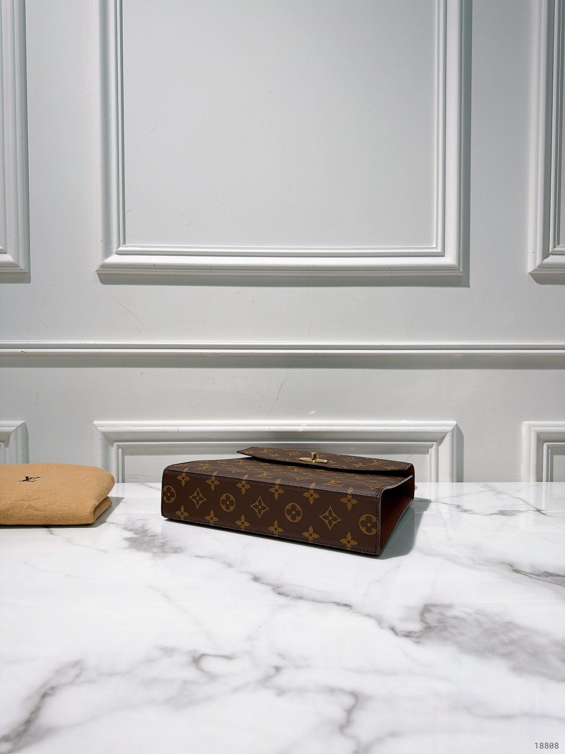 LV VINTAGE KELLY, Monogram - AHLi - Melbourne Second-Hand Luxury