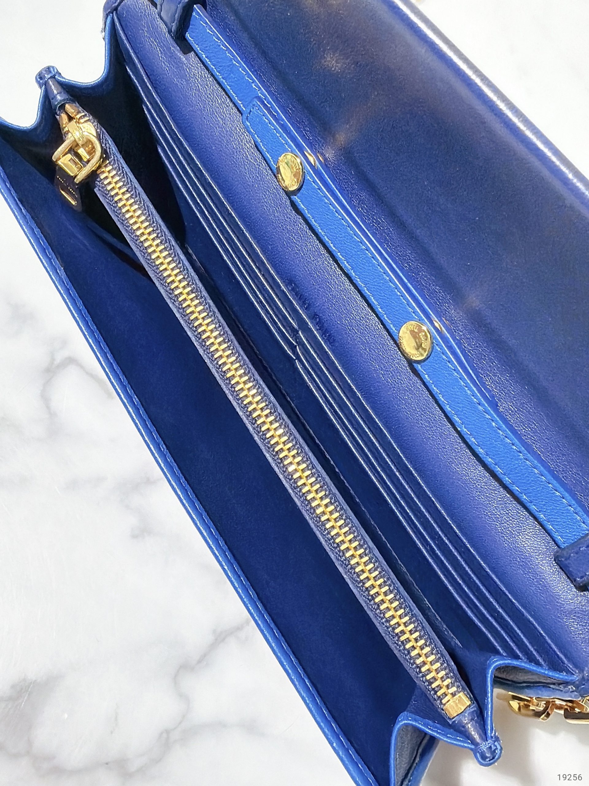 MIUMIU WALLET ON CHAIN, Blue/Gold - AHLi - Melbourne Second-Hand Luxury